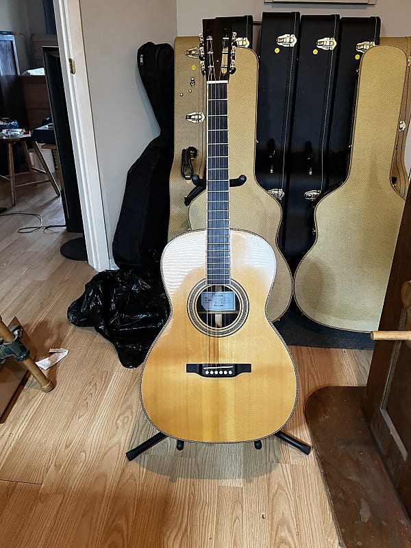 Exquisite hand crafted 000 German Spruce/East Indian | Reverb Canada
