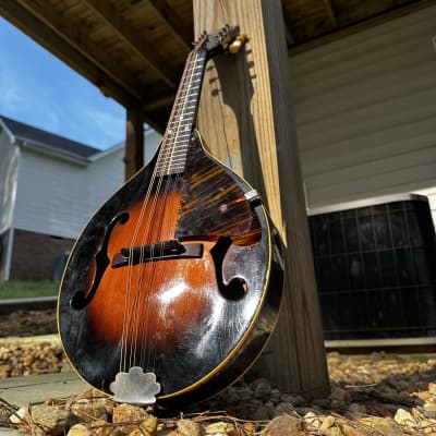 Cromwell Mandolin 1930’s - Sunburst Vintage made by Gibson A | Reverb