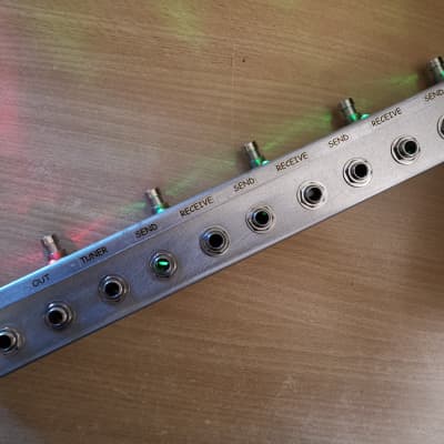 Loopmasters Loop Master 4-Channel Tuner Out Master Bypass | Reverb