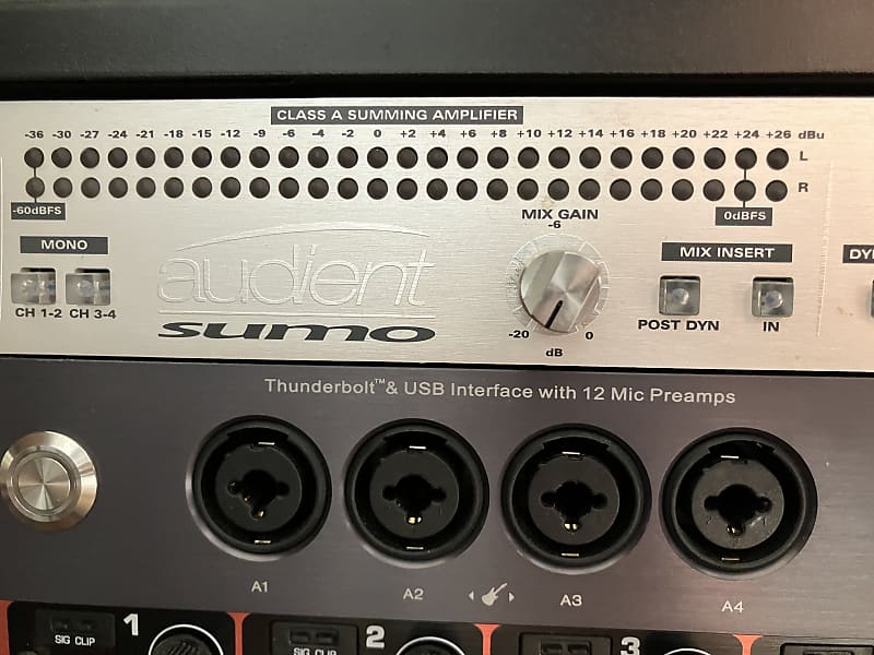 Audient SUMO-ASP009 Summing mixer/compressor | Reverb