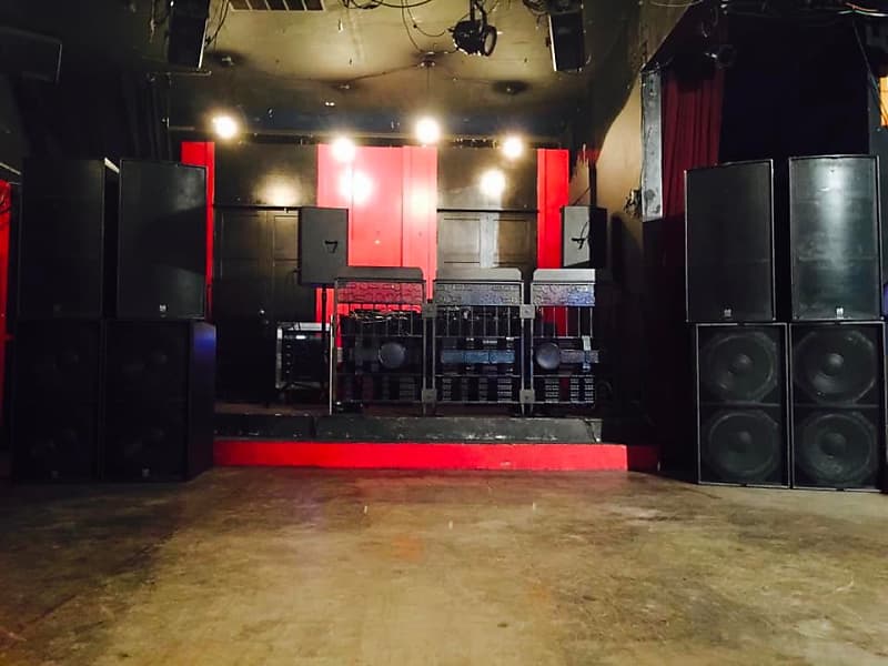 Martin Audio Rig: two WS218's (dual-18" subwoofer 2400 watts) | Reverb