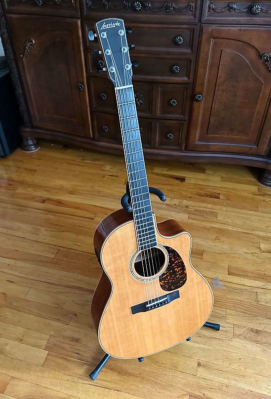 Larrivee LV-05 MHE Select Series Mahogany StagePro Anthem | Reverb