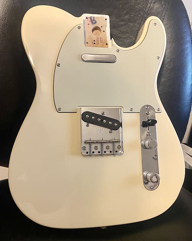 Fender Classic Series 60's Loaded Telecaster Body - Gemini | Reverb