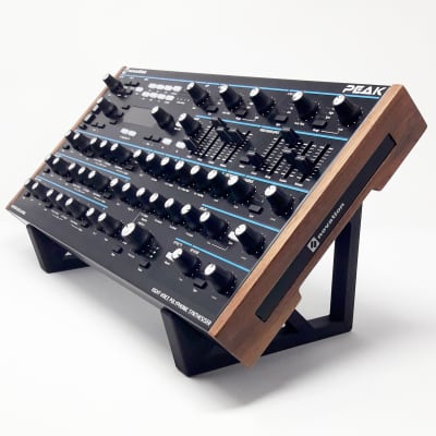 3DWaves XL Stands For The Novation Peak Polyphonic | Reverb