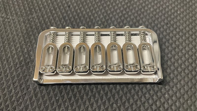 Hipshot Hardtail Fixed Bridge 7-String .125 Floor Height | Reverb UK