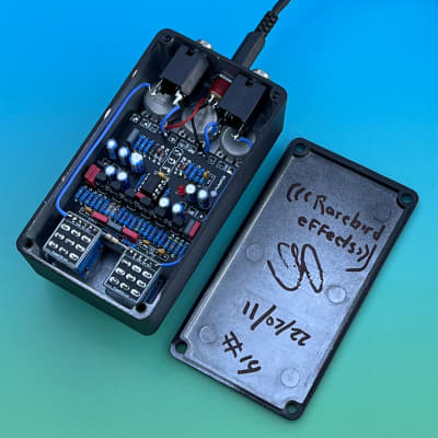 Rarebird effects- Parentheses Fuzz mini w LM308 (read | Reverb Canada