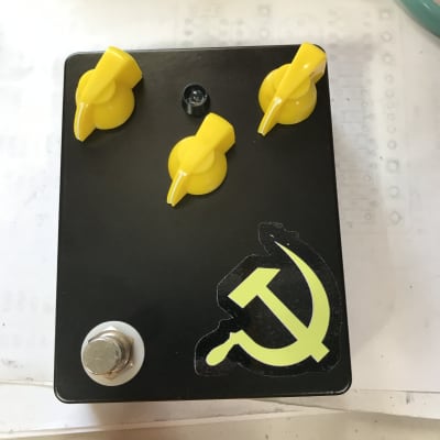 Berry Pedals Doom Fuzz (DAM MEATHEAD CLONE) 2021 Pink | Reverb