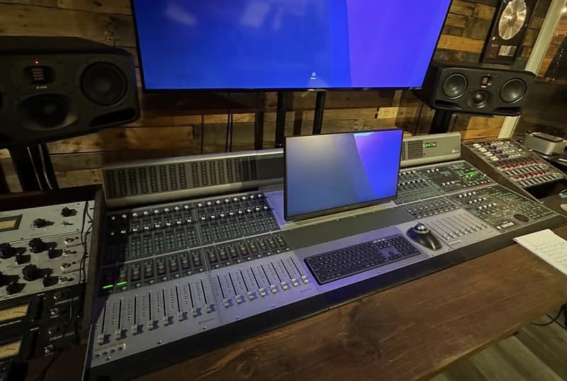 Avid / Digidesign D Command ES 2000’s - Black/grey | Reverb