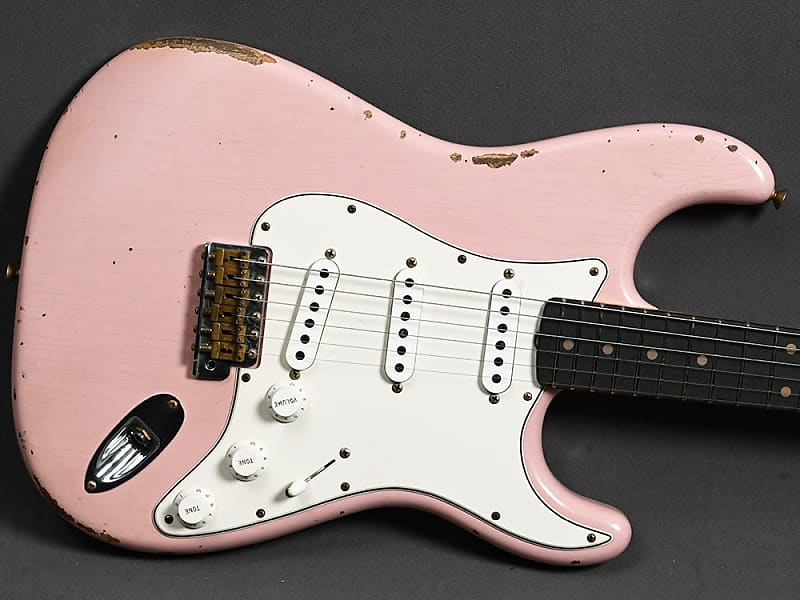 Fender Custom Shop Stratocaster 1962 Relic Shell Pink | Reverb