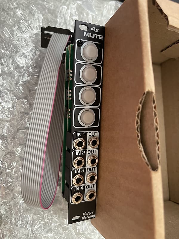 Happy nerding 4x Mute | Reverb