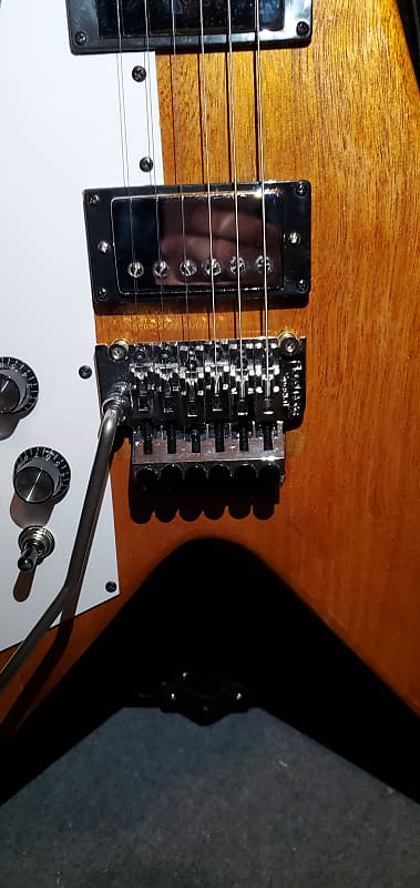 Left handed flying v - floyd rose, amber mahogany | Reverb
