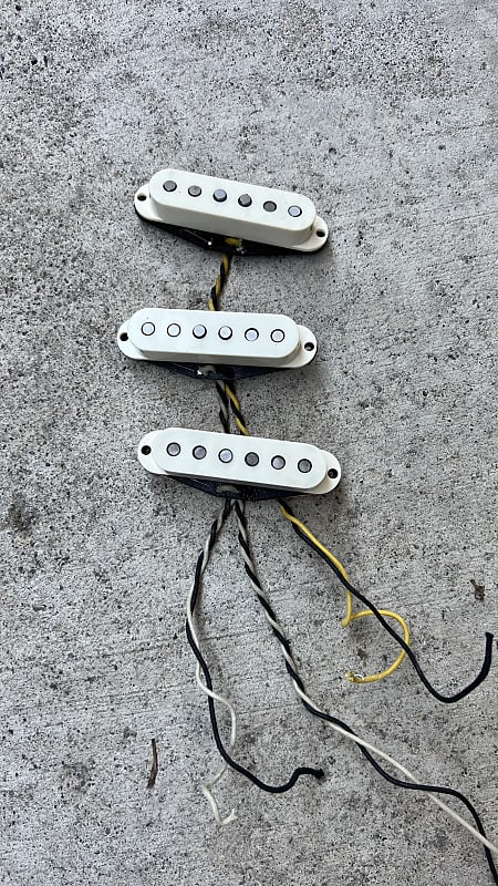 Lambertones Triple Shot Stratocaster Pickups | Reverb