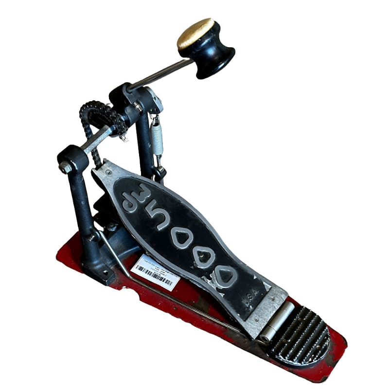 Used DW 5000 Single Chain Single Bass Drum Pedal - Good | Reverb