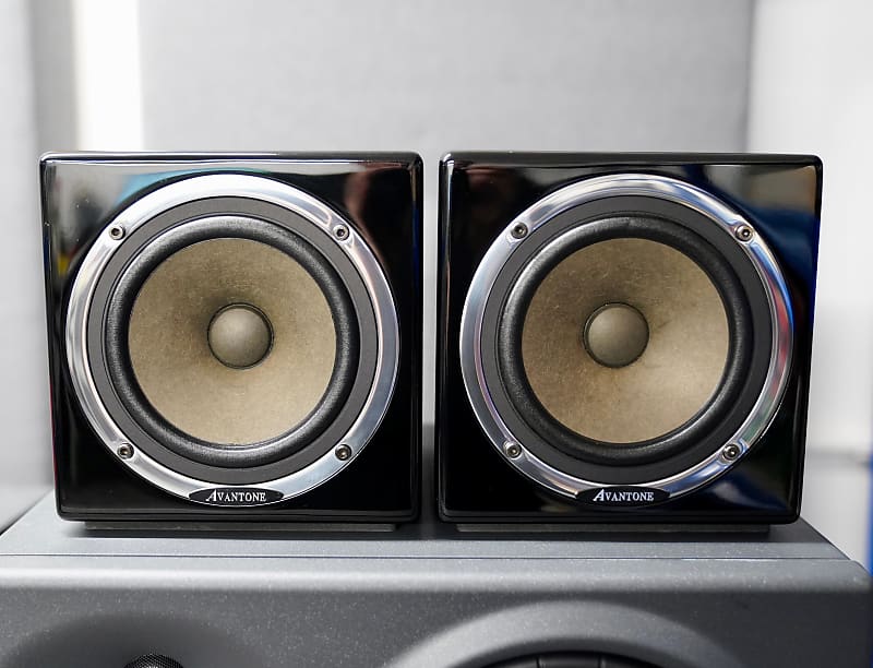 Avantone Active MixCubes (Pair) | Reverb UK