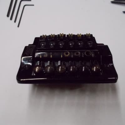 Vintage 80's Kahler USA 2300 Professional Black flat mount | Reverb