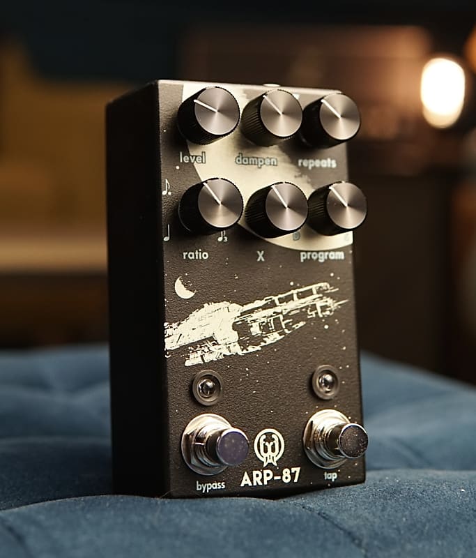 Walrus Audio ARP-87 Delay | Reverb UK