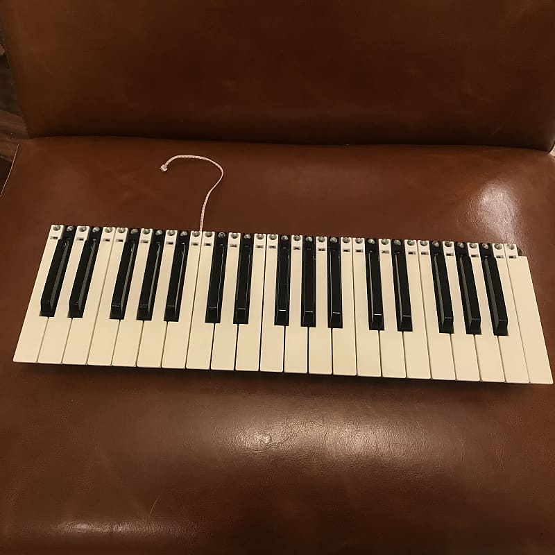 Moog Sub37 Tribute Replacement Keybed Keys | Reverb