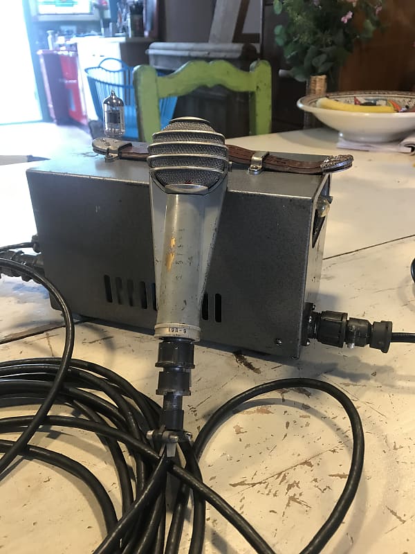 Lomo 19a9 tube microphone with Lomo PSU ( AlbiNirvana! ) | Reverb