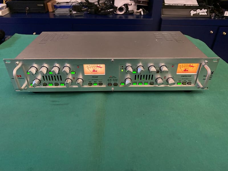 dbx 576 ANNI 2000 - Argento | Reverb