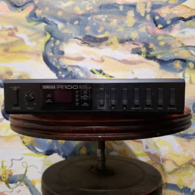 Yamaha R100 Reverb Processor Black | Reverb