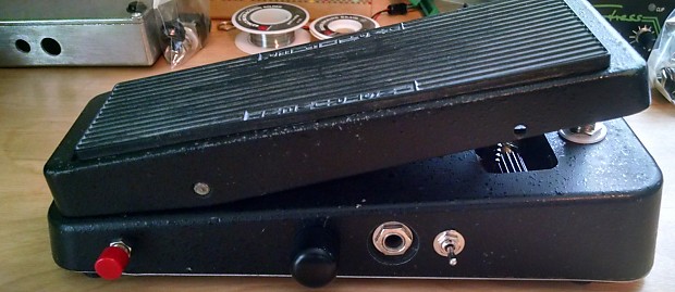 Custom Wah with Boost and 3 Way Sweep Range Switch True | Reverb