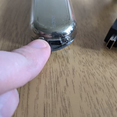 Sony Walkman NW-E505 Gold ( 512 MB ) Digital Media Player | Reverb