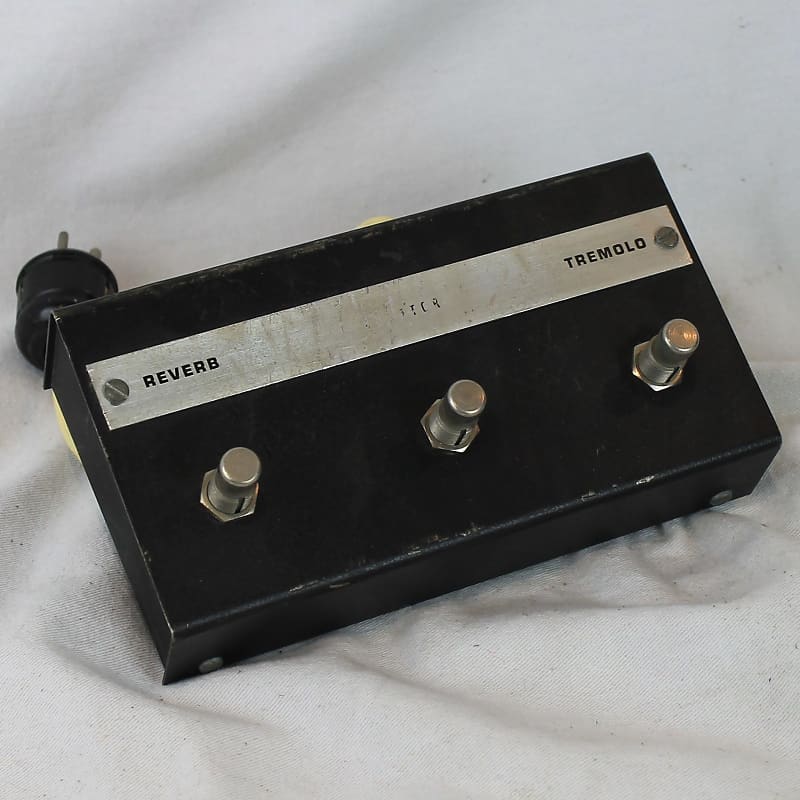 Used Vintage Unknown Branded Tremolo & Reverb Pedal | Reverb UK