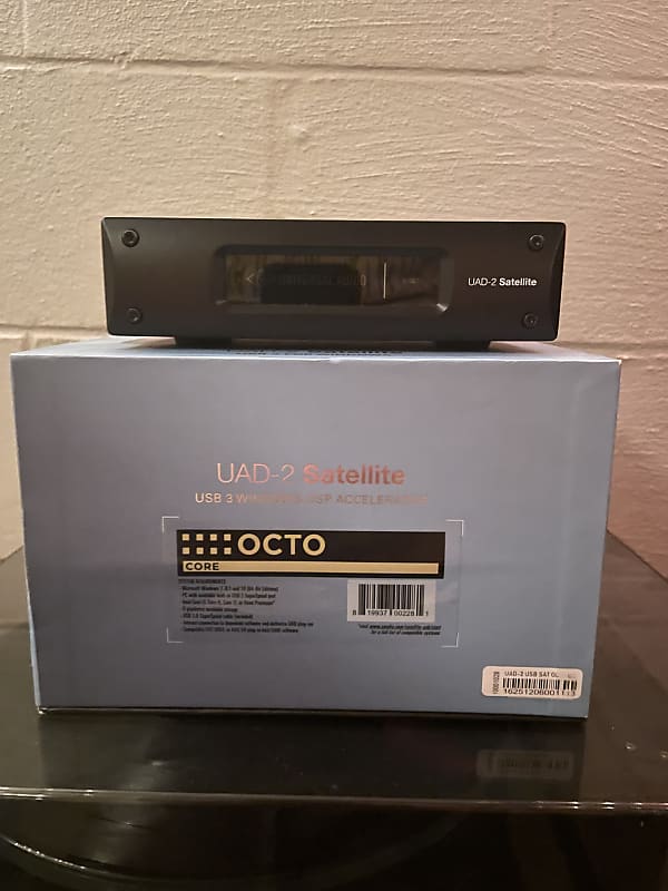 Universal Audio UAD-2 Satellite USB OCTO CORE - Black | Reverb