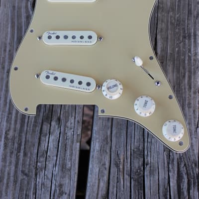 Fender Stratocaster Loaded Gen 4 Noiseless Pickups and S1 | Reverb