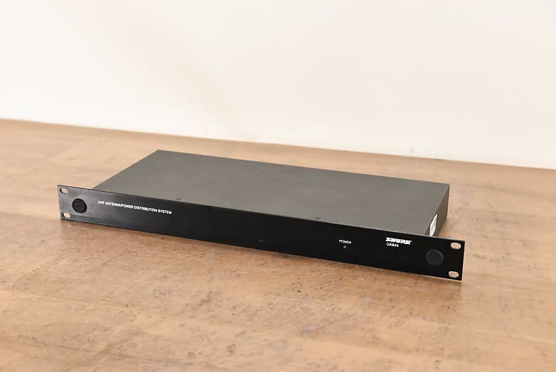 Shure UA844SWB Antenna Distribution System - 470-952 MHz | Reverb