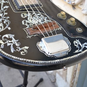 Vintage 1966 Supro Taurus Bass Guitar & OHSC Very Unique | Reverb