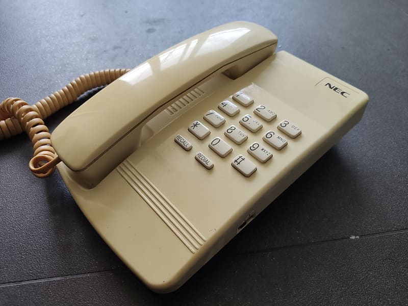 LO-FI Vintage Phone Dual Microphone 2001 White | Reverb