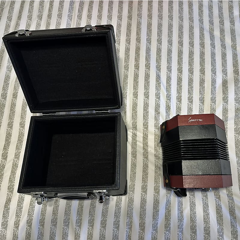 McNeela English Concertina Sparrow 30 Button | Reverb