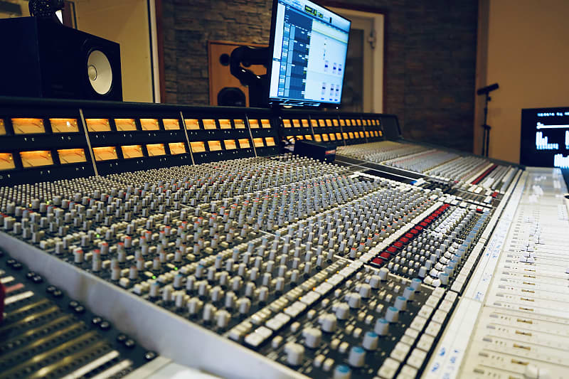 Solid State Logic SSL 6056 E / G+ | Reverb