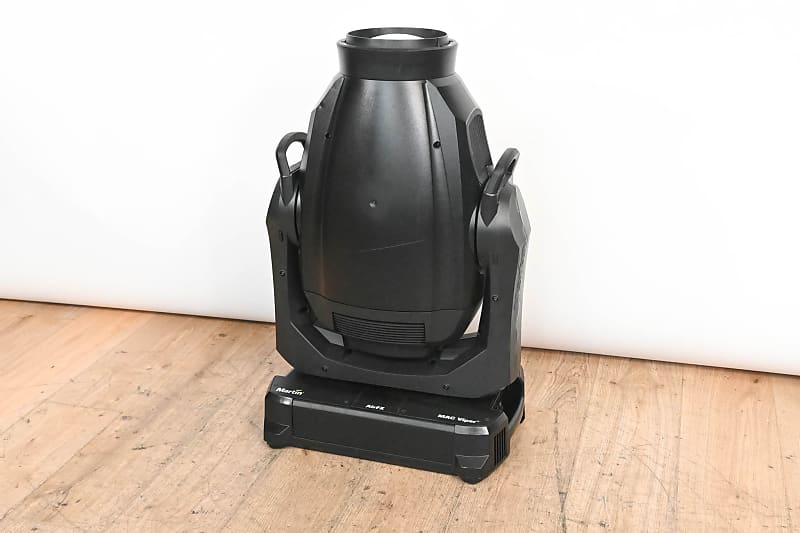 Martin MAC Viper AirFX Super-High Output Aerial Effects | Reverb