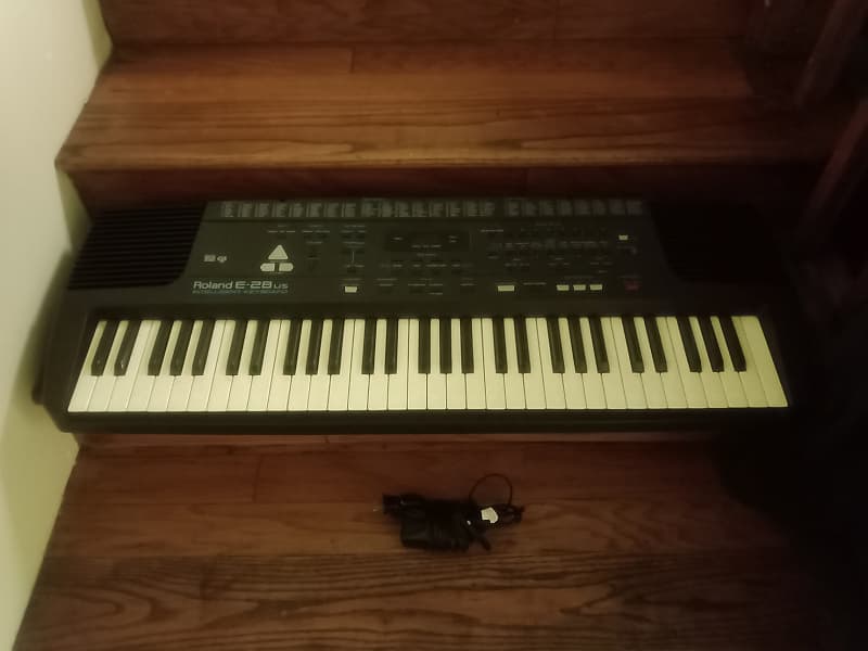 Roland E28 US Intelligent Synthesizer Keyboard Synth w/ AC | Reverb