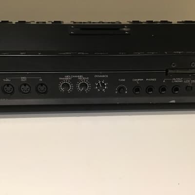 Korg SG-1D Sampling Grand Piano + Flight Case + Sustain | Reverb UK