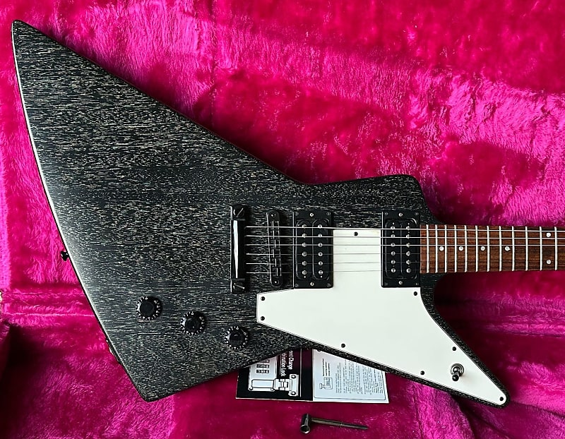 1997 Gibson Custom Shop Explorer ''Silver Fox'' | Reverb Australia