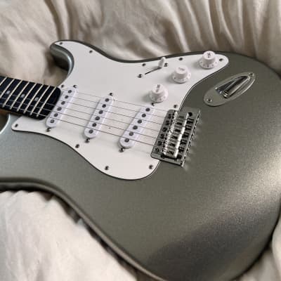 Fender Stratocaster 2016 - Silver (Silver Sky) DIY build | Reverb