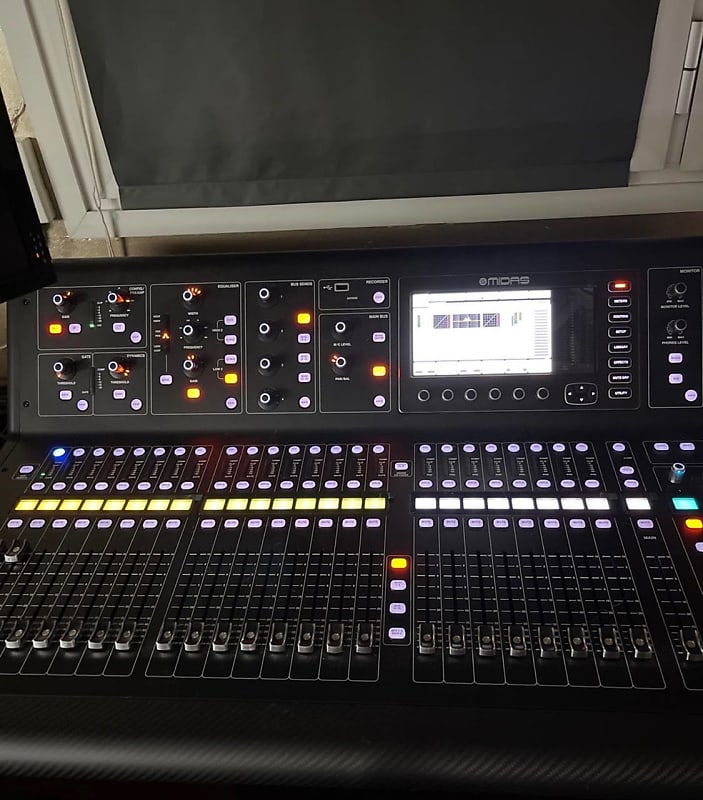 Midas Digital Console for Live and Studio with 40 Input | Reverb