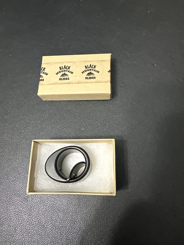 Black Mountain Slide Ring - REGULAR SIZE - Black | Reverb