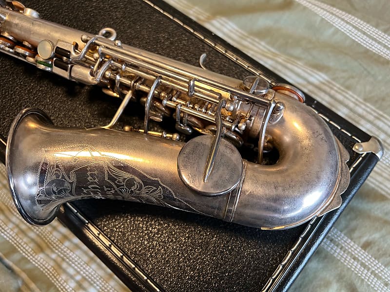 Buescher "The Buescher" True Tone Curved Soprano Saxophone | Reverb