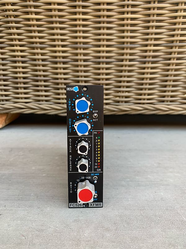 CAPI FC526 500 series compressor GAR2520 Litz output | Reverb