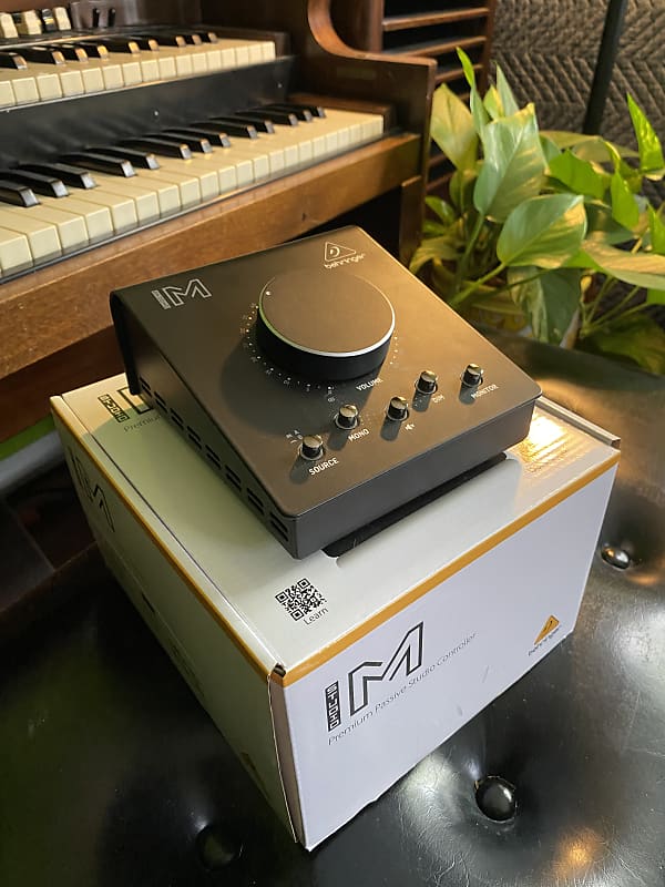 Behringer Studio M Passive Studio Controller 2021-Present - | Reverb