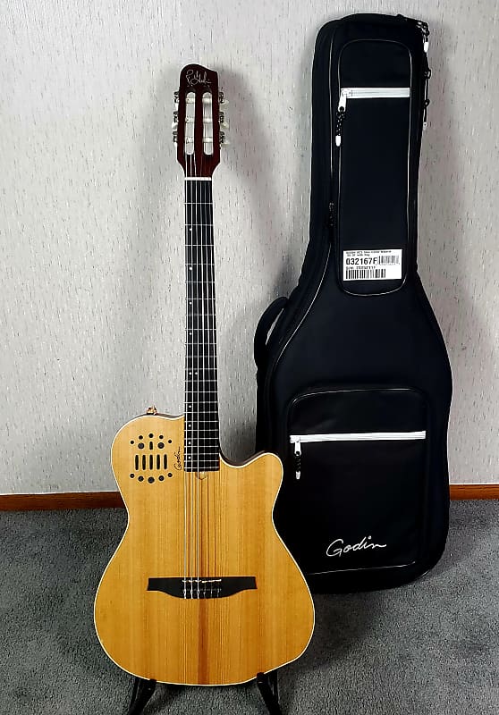 Godin ACS-SA "SLIM" Cedar Nylon String Guitar w/ Godin Gig | Reverb