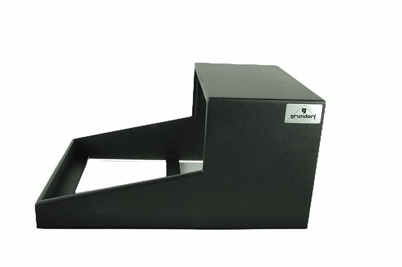 Allen Heath QU-16C STUDIO MIXER RACK. Multi-Layered BALTIC | Reverb