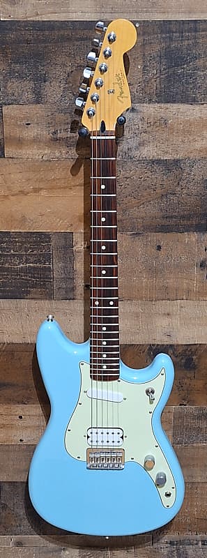 Fender Duo Sonic 2010's - Daphne Blue - Mint! | Reverb