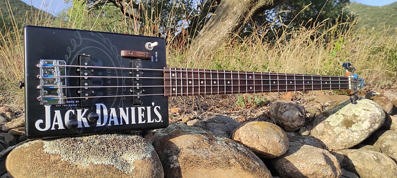 M7Instruments Basse Jack Daniel's 2022 noire | Reverb