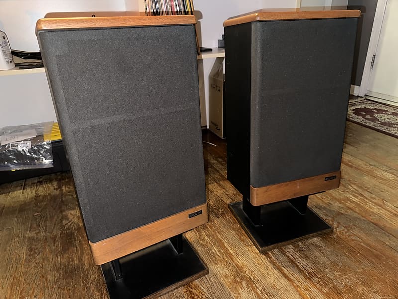 Advent Legacy Speakers | Reverb