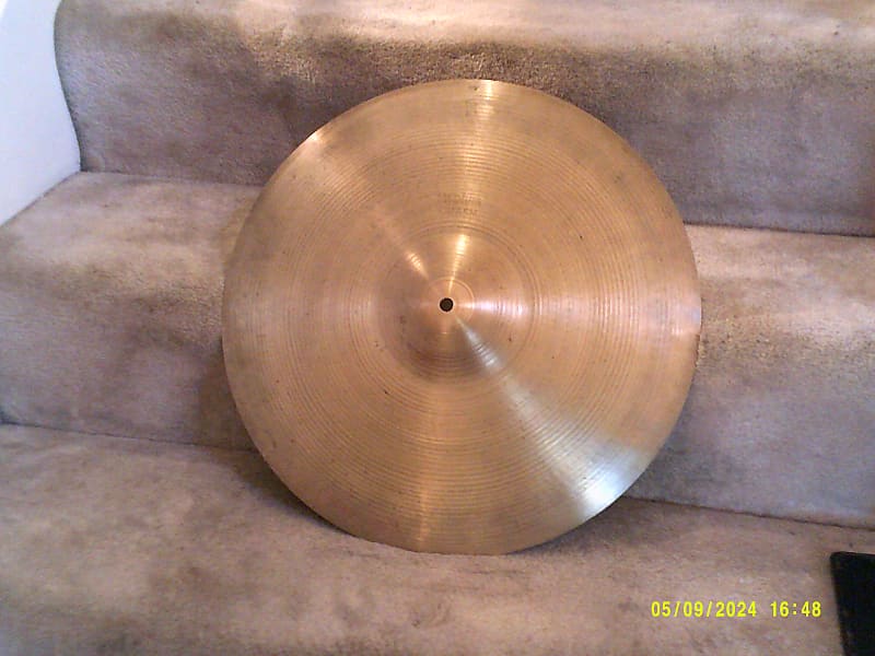 Zildjian Vintage Avedis 18 Inch Crash Cymbal, 1970s Logo, | Reverb